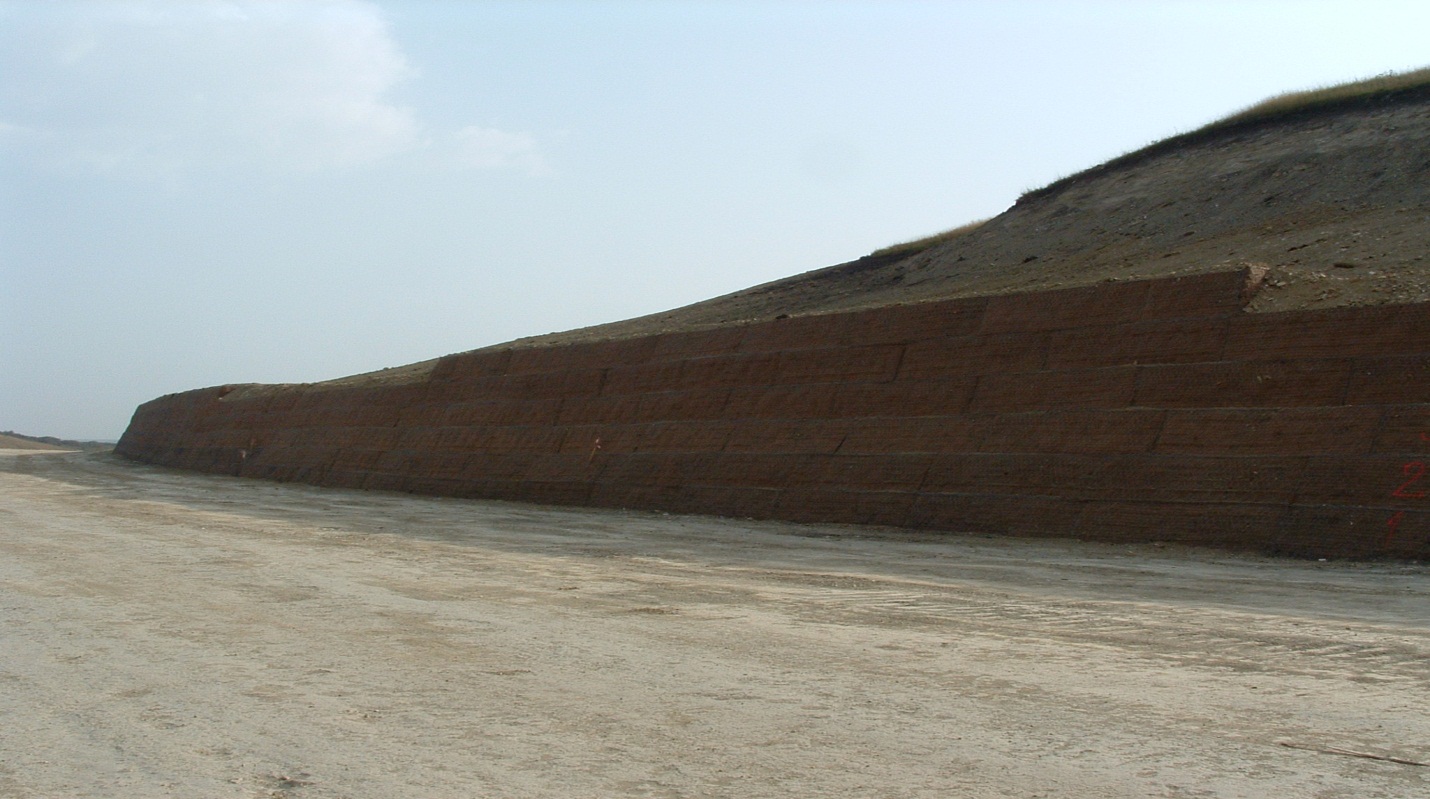 Tecnoscavi | Armare Terasamente